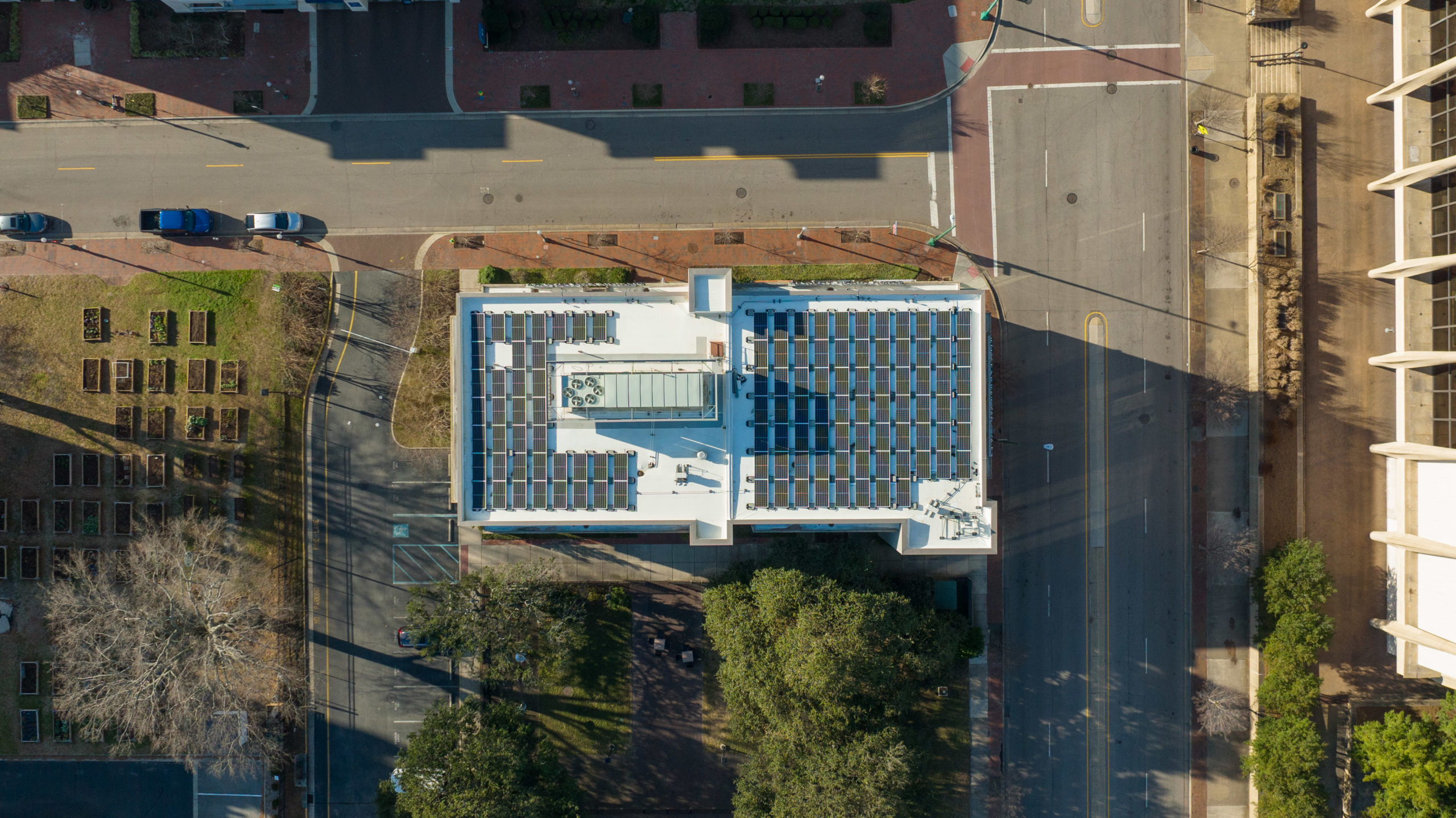 Robin Hixon Theatre | Solar Highlight - Convert Solar